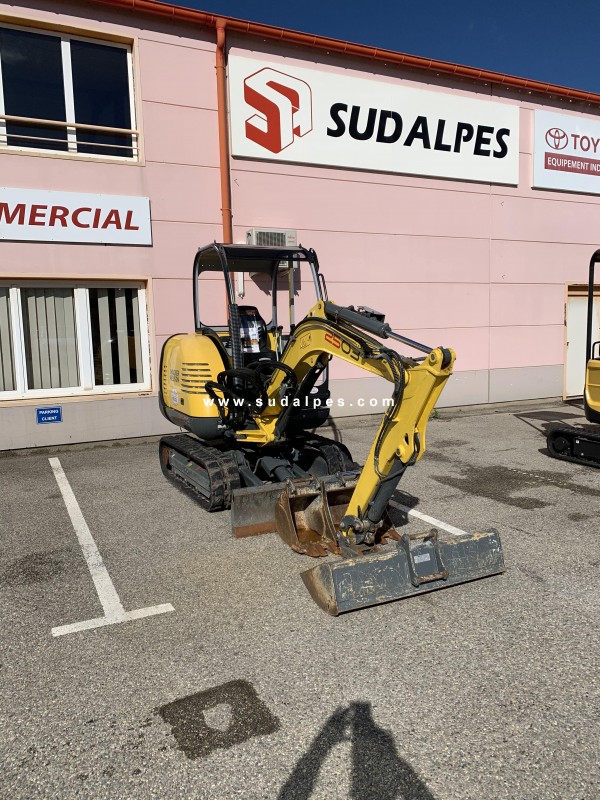 Mini pelles Neuson 2503 d’occasion - en stock - Prix : 21900